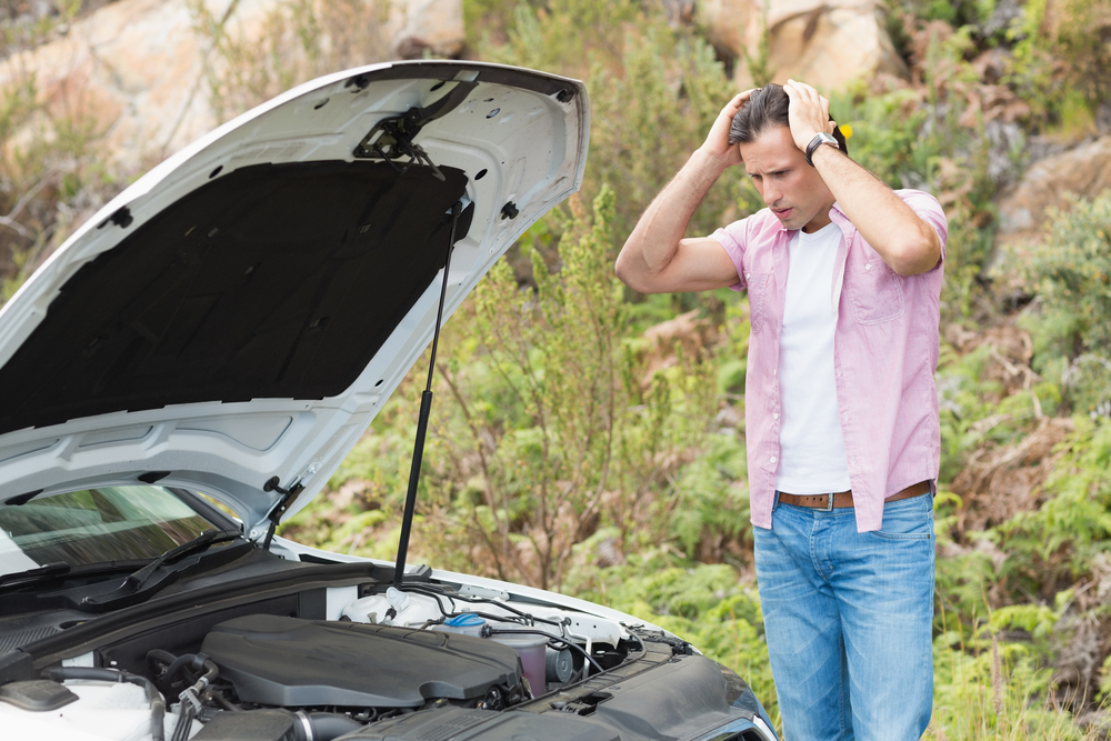 7 Steps To Safety When Your Car Breaks Down